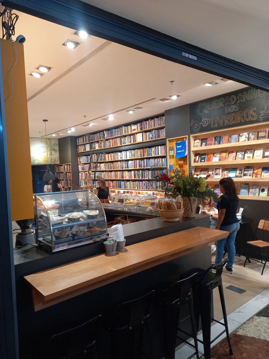 Cafetería Librería. Que alguien me explique por qué este modelo de ...