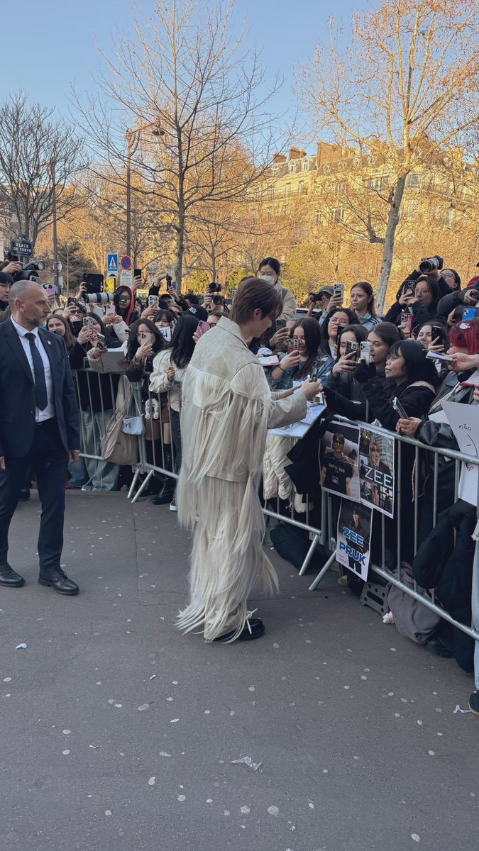 I’m so happy to see so many fans showing up for ZeePruk! ZEEPRUK LOGIN ...