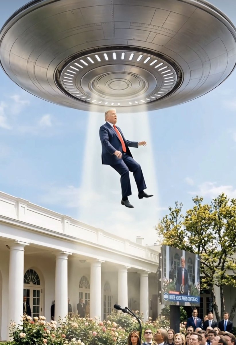 ALIENS INVADE the WHITE HOUSE?! Watch TRUMP’S UNBELIEVABLE Reaction ...