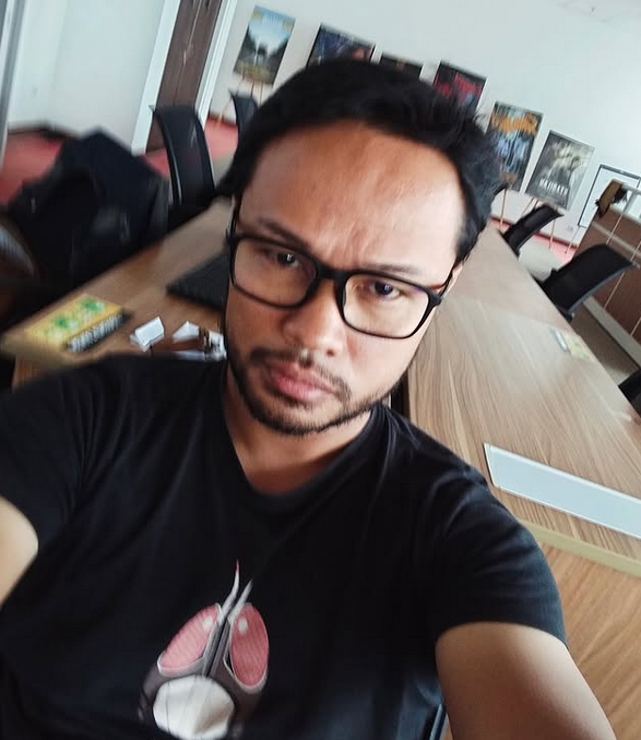 Orang gila mana yang NEKAT MINJEM UANG KE BANK BUAT BIKIN FILM PANJANG ...