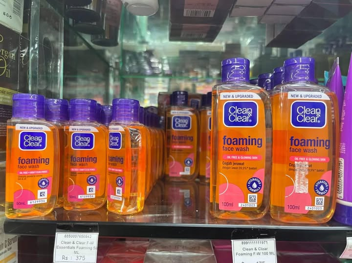Every brown baddie’s first skincare product.