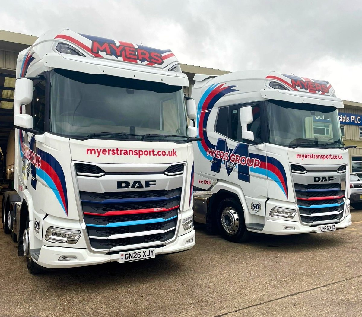 A pair of DAF XG⁺ FTG 530 tractor units have just been handed over to ...