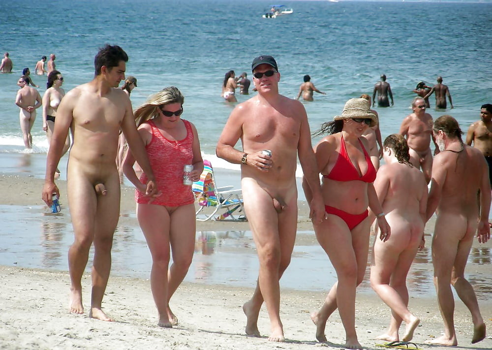 cfnm-nudist-nudism-naturist-naturism