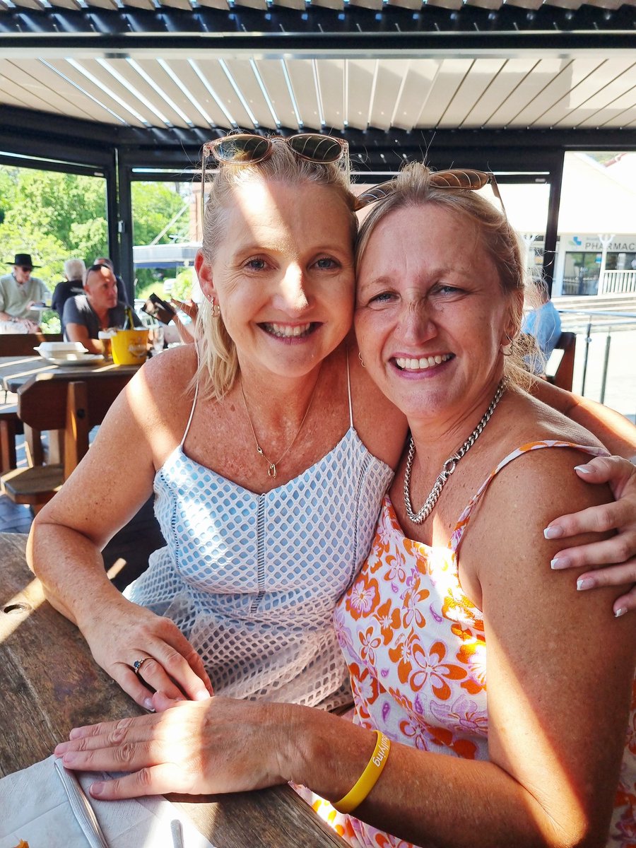 Beautiful lunch catch up with this spunky chick. Anglers Rest Pub in ...