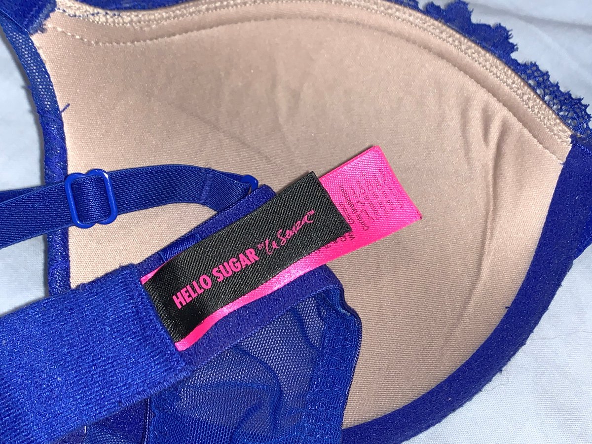La Senza Hello Sugar bra in size 34B with a gorgeous deep blue lace.