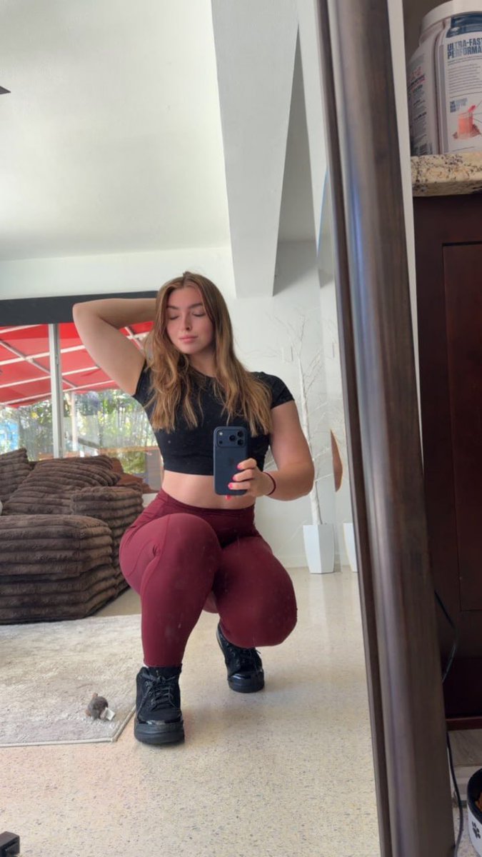 carley (@itscarleycake) / Posts / X