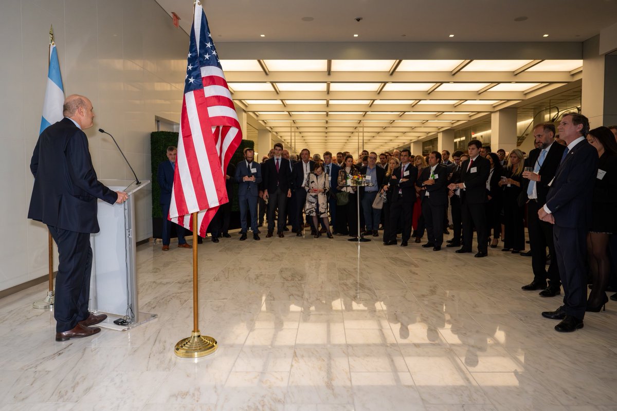 Resumen del día de trabajo hoy en el Argentina Week en NY. Presentación ...