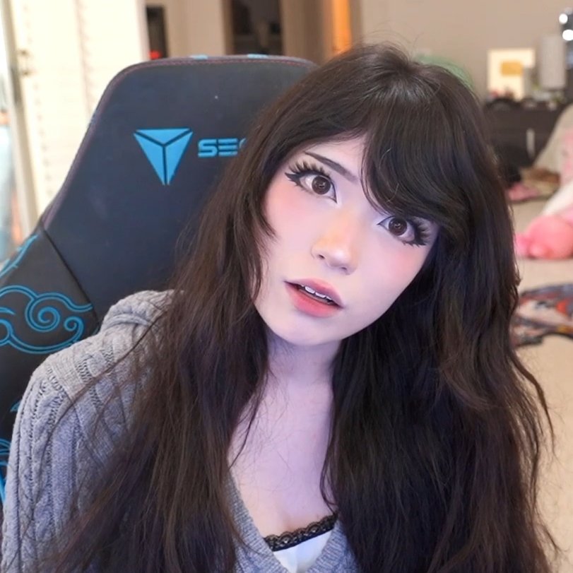 Insane Face Card Emiru 8020