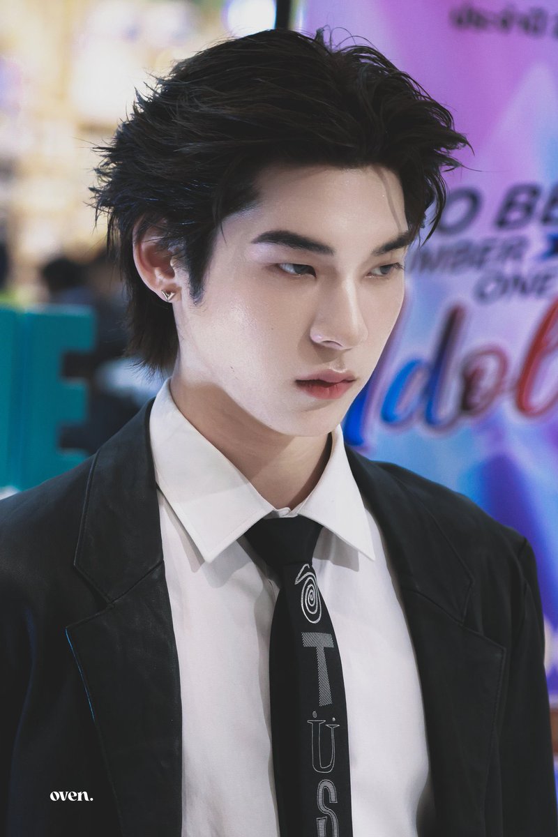 ตี่อะนางยิ่งโตยิ่งหล่ออะ เป็นคนที่มีเสน่ห์มากก แฟนหนุ่มพัสดุสุดๆๆๆ เป็น ...