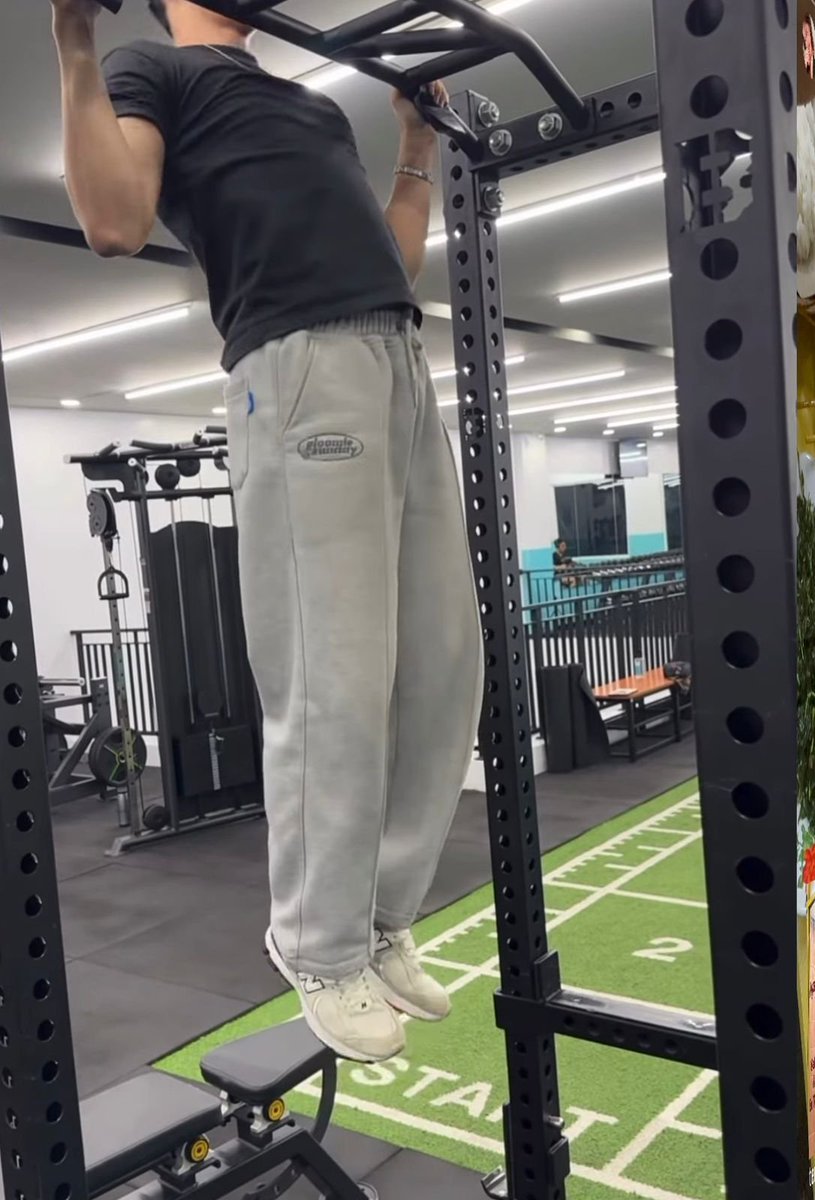 GenZ ~ lagi cari mutual gym nih! yang suka workout, share progress ...