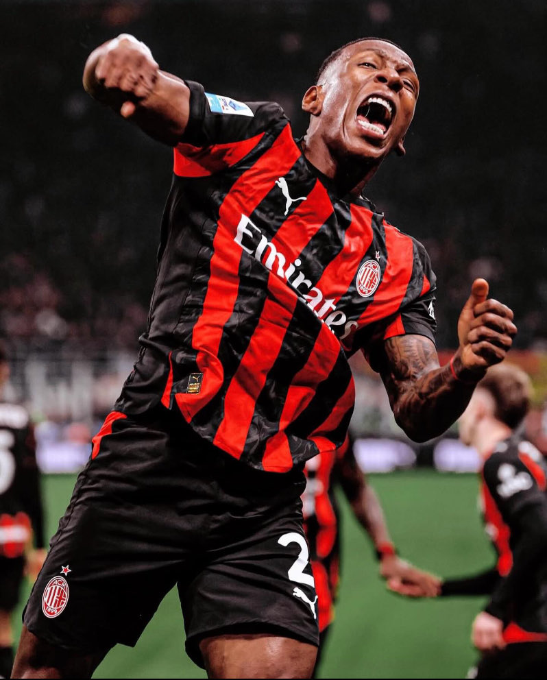 🚨⚪️: Tottenham hold a strong interest in AC Milan left back Pervis ...