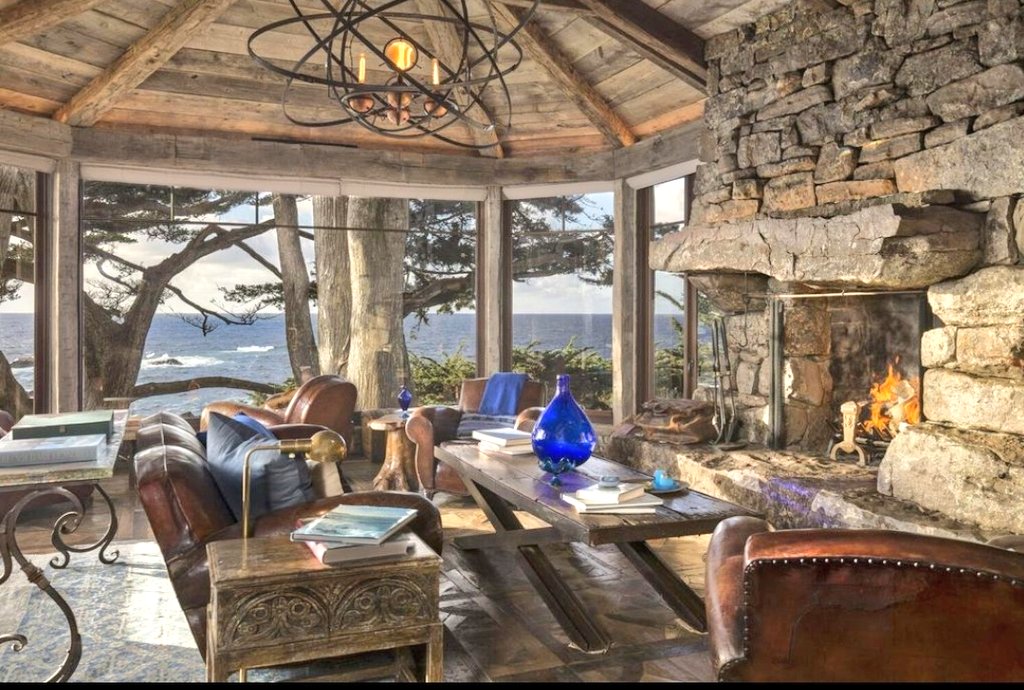 Spindrift, a huge 8bd lodge plus four different cottages on five acres ...