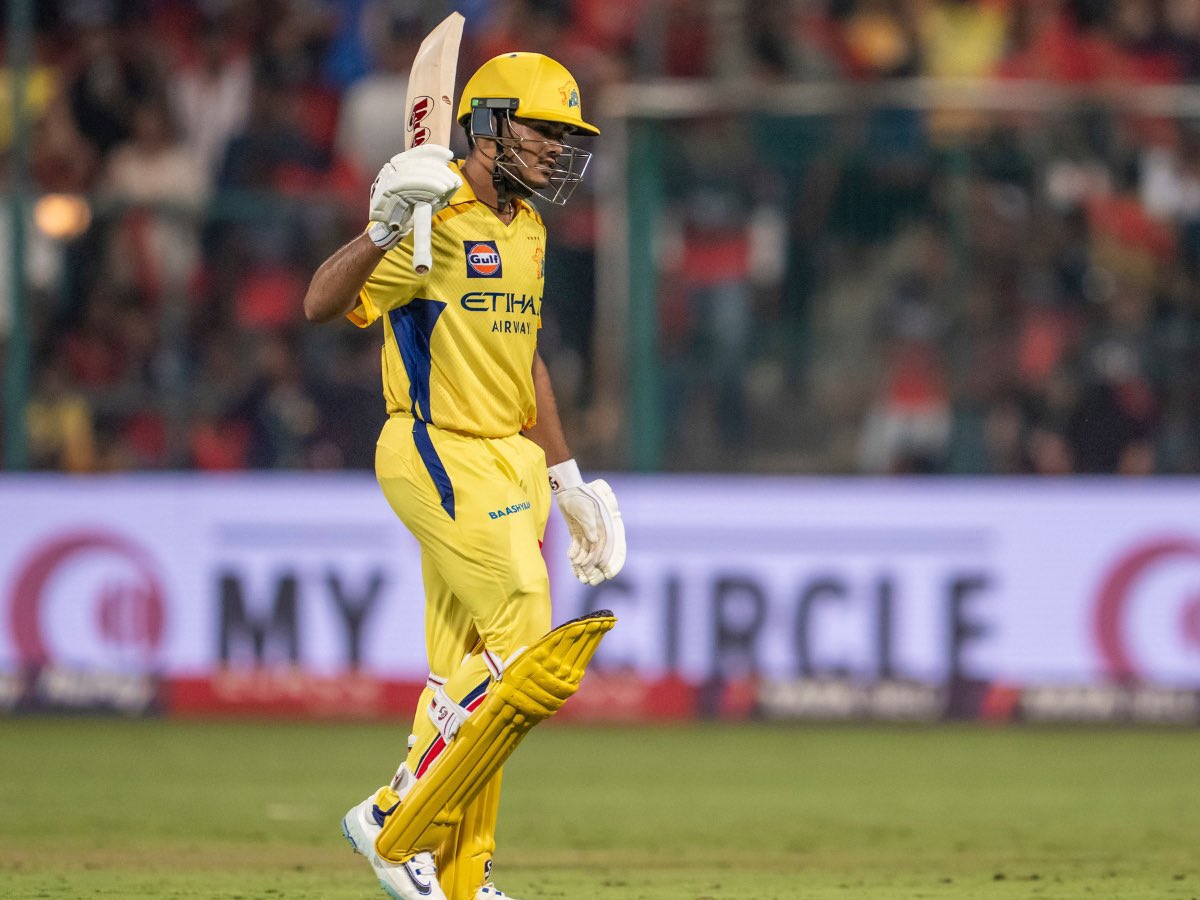 🚨🗞️| Ayush Mhatre smashed 42(17) in the Intra Squad Practice Match 💛 ...