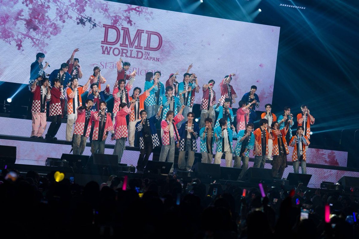 ประมวลภาพบรรยากาศงาน DMD World In Japan Start Bloom ️ ขอขอบคุณอีกครั้ง ...
