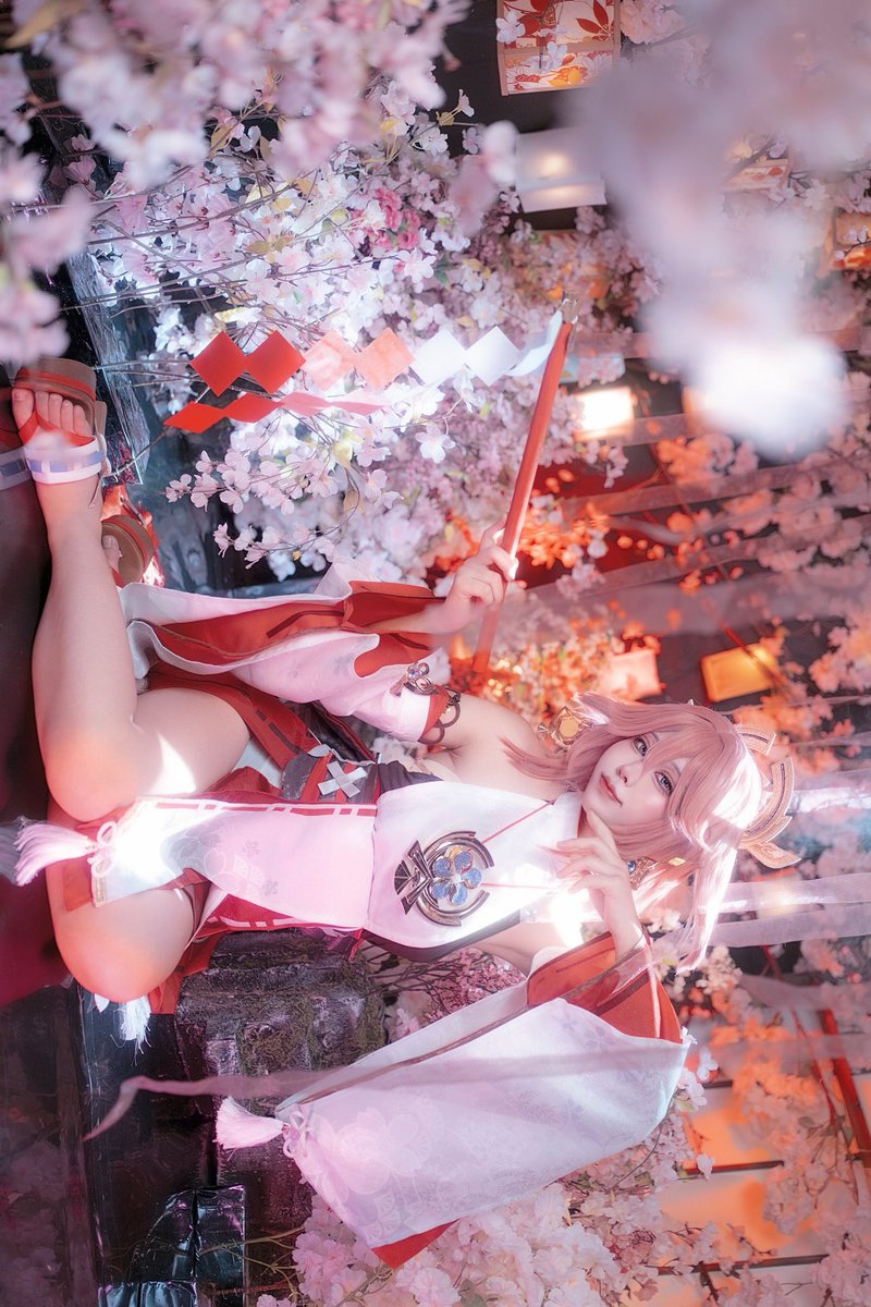Once again, Kyomu-san's beauty makes my day better. Her Yae Miko ...