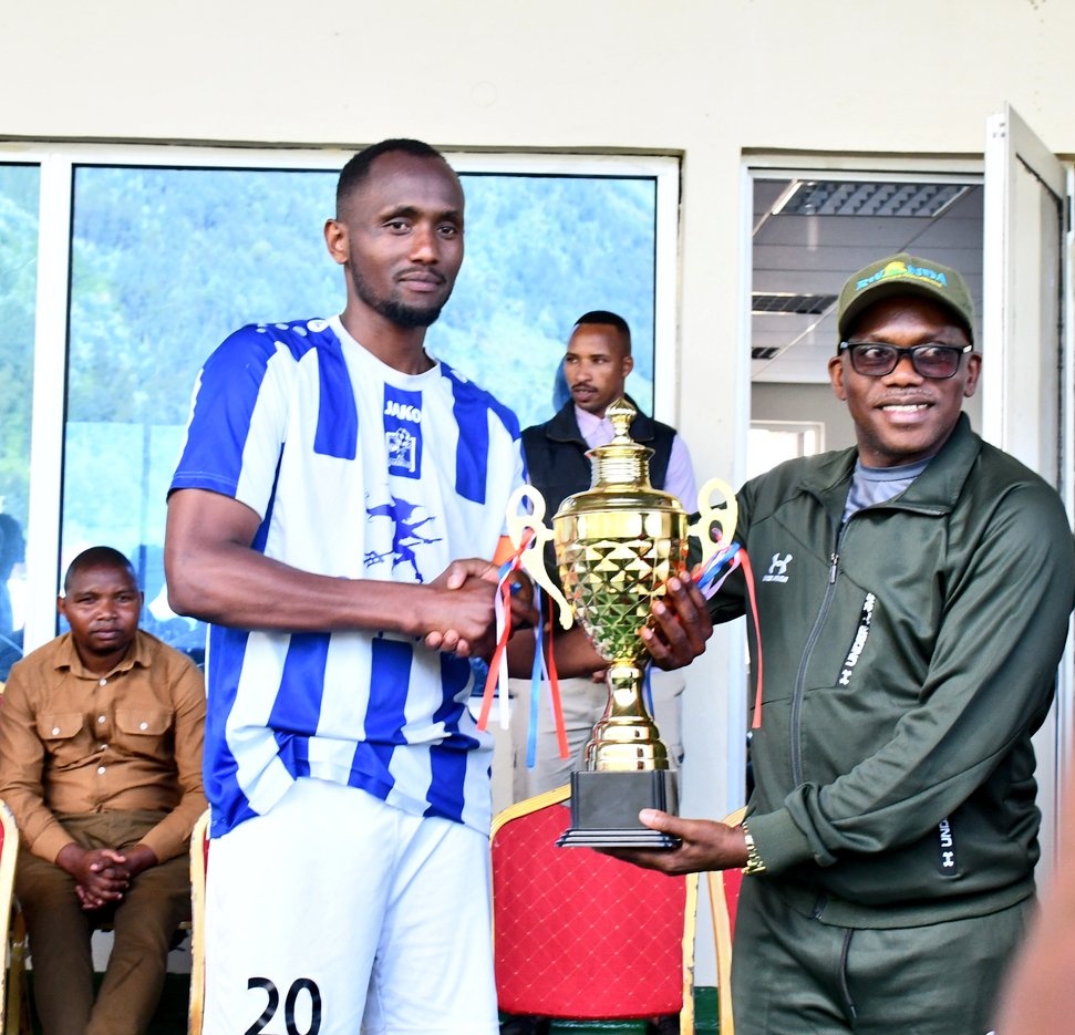 #UmurengeKagameCup: Ikipe y'abagabo ya Rubengera/Karongi mu mupira w ...