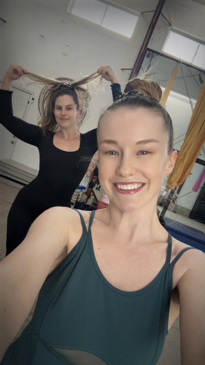Emily Bloom Twitchemily Posts X