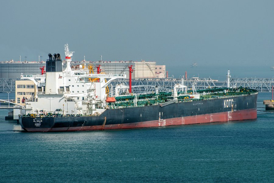 🇦🇪🇰🇼 UPDATE: The tanker struck off Dubai has been identified as the Al ...
