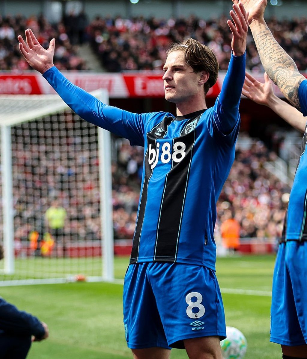 Alex Scott( gbeng ) and Bournemouth teammates David Brooks ( gbwls ...