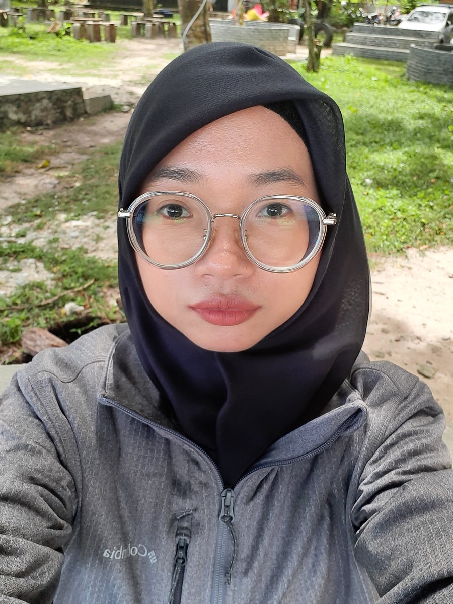 Contohnya kek yg kiri lighting gak oke, sama yg kanan lighting nya oke ...