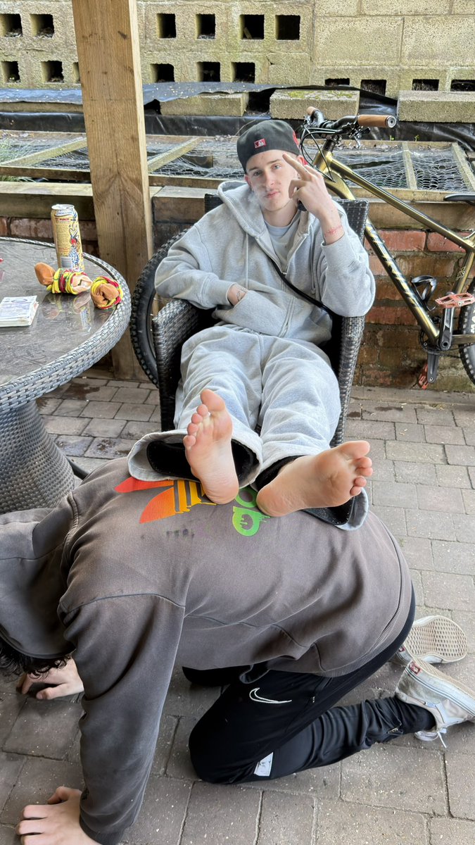Master Seb Foot Alpha (@feets4Sl4ves) / Posts / X