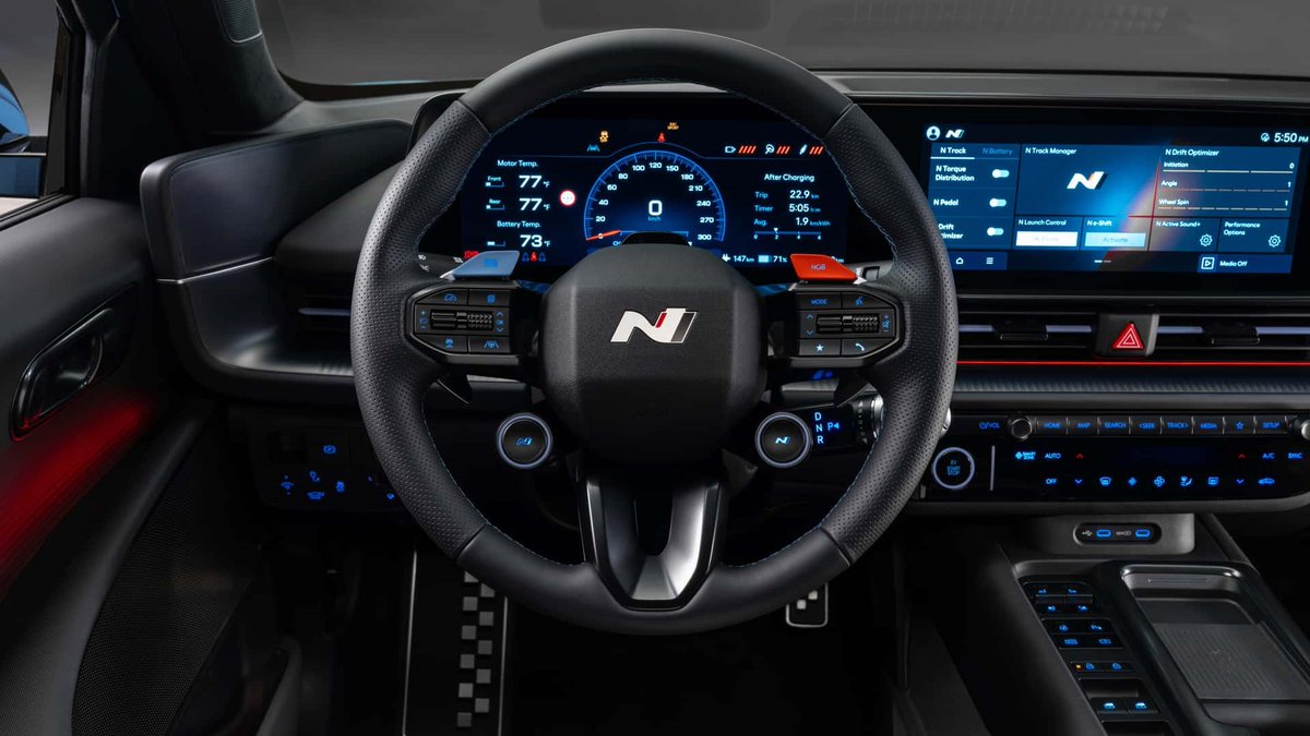 "Dünyada Yılın Performans Otomobili" tam elektrikli... "2026 World Car ...
