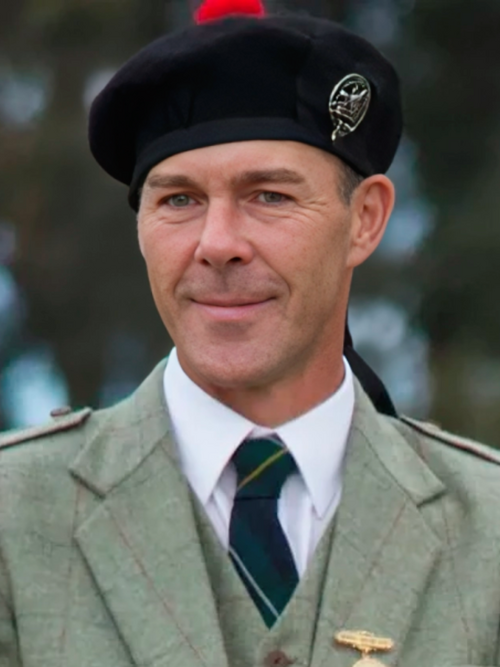 @MillennialWoes Possibly this Aussie - Simon Michael Abney-Hastings ...