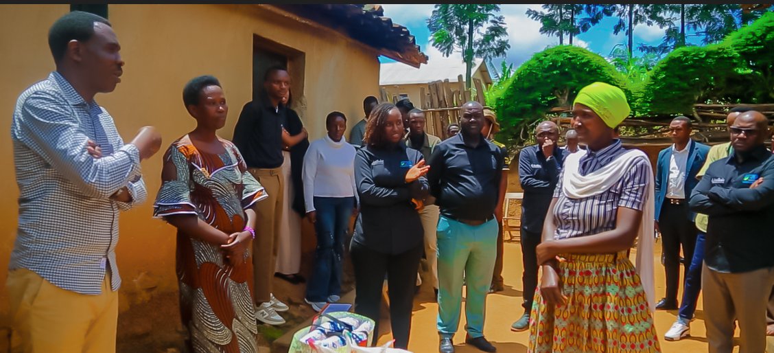 #Kwibuka32: On 9 April 2026, staff & students of RP–@Tumba_College,led ...