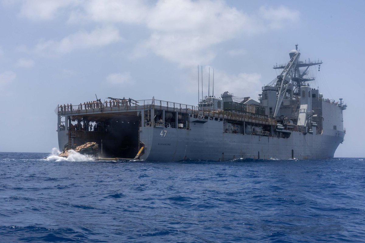 Us Central Command Said On Saturday That Sailors And Marines Aboard The