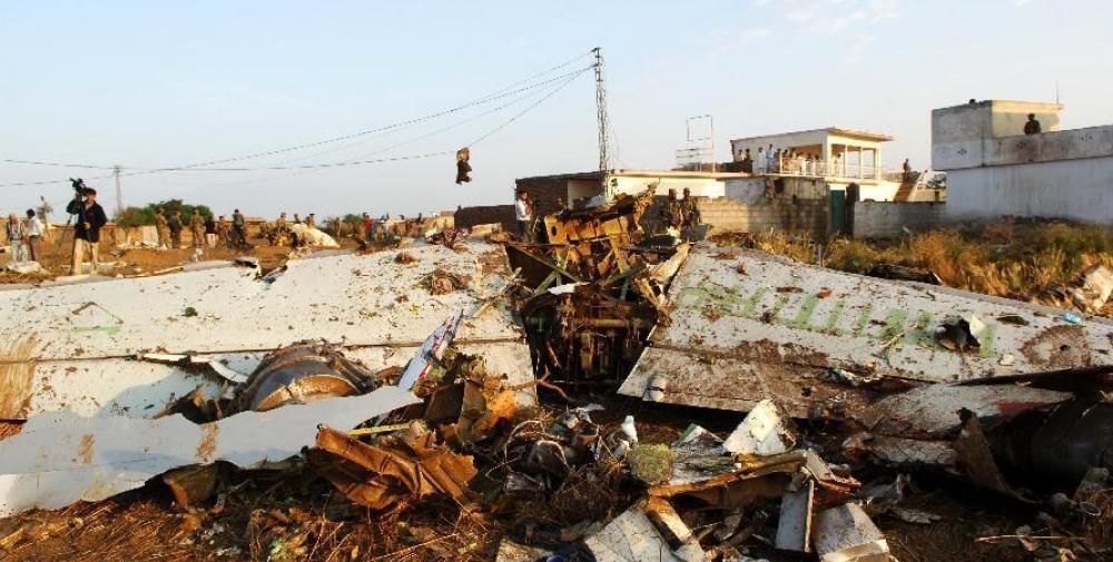 OTD in 2012: Bhoja Airlines Flight 213, a B-737, crashes in Islamabad ...