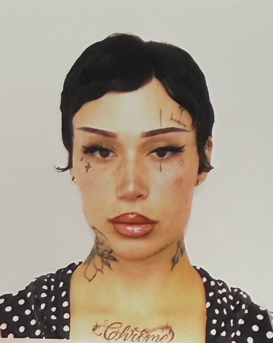 Praying Mantis (@solesndsouls) / Posts / X