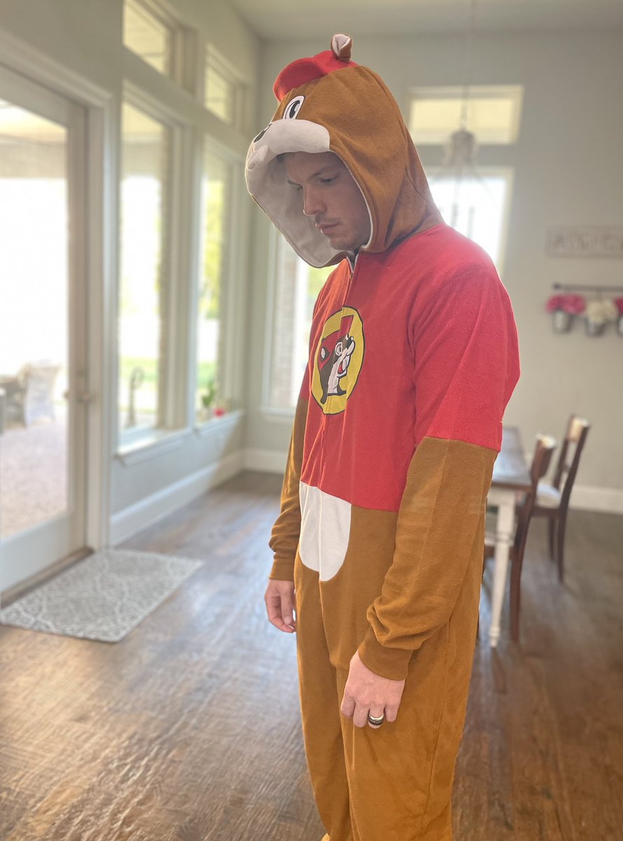 Wanna be an entrepreneur? Here's what a day looks like: 5:30am - Can't ...