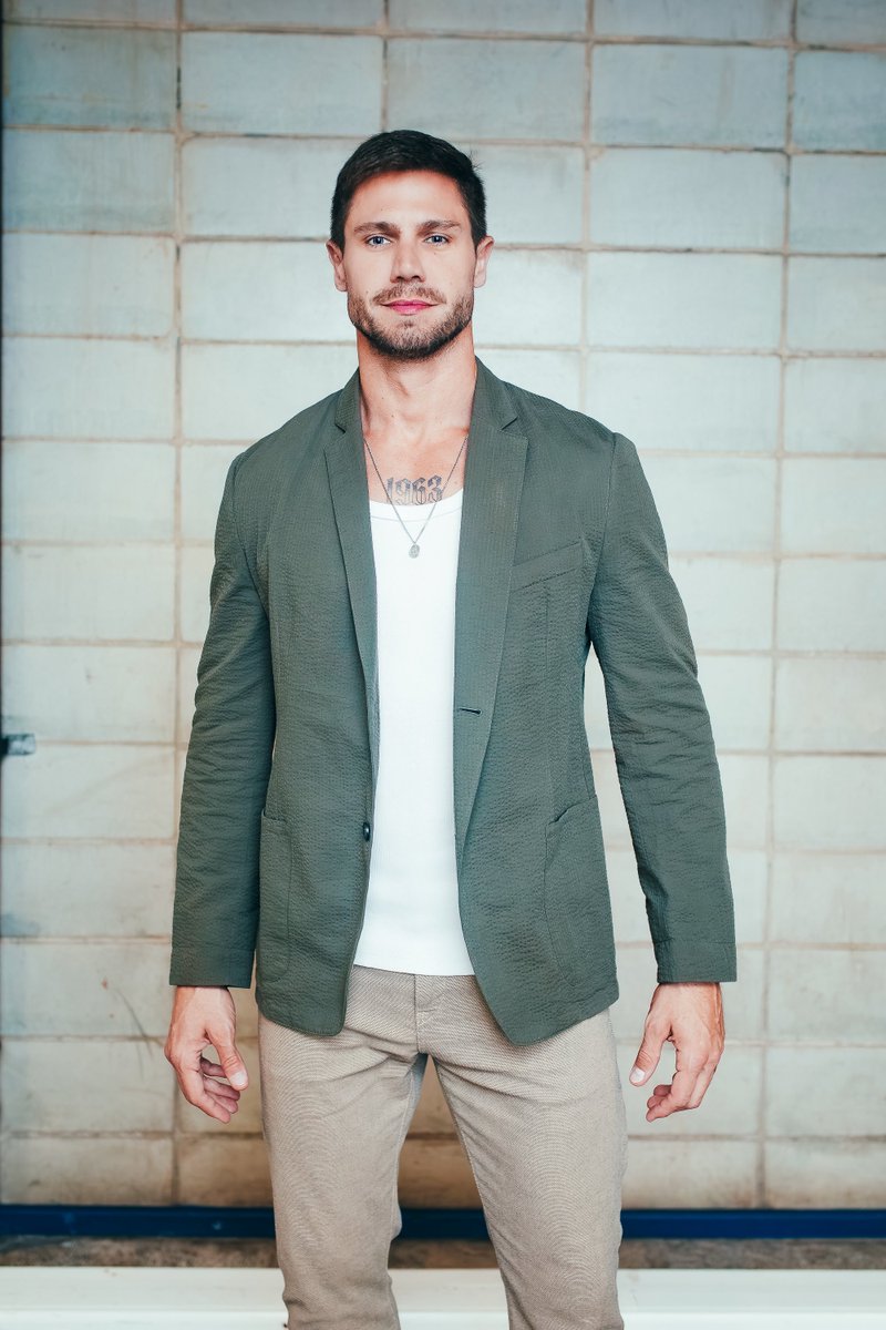 um homem LINDO que nem precisa fazer força: Jonas tá pronto pra nossa ...
