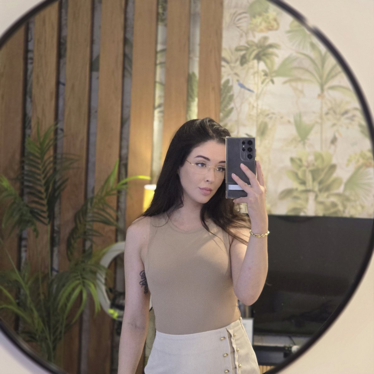 ANGELA ★ Toronto (@Angelahvn) / Posts / X