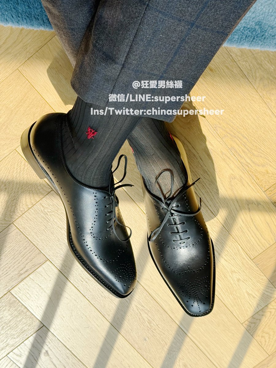 西班牙70年代產經典紳士男絲襪 Spanish classic sheer socks made in 1979s 成都的襪友？🙋 ...