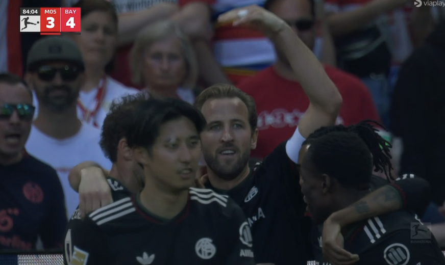 📸 - LOOK AT THE FACE OF HARRY KANE! THEY HAVE JUST PULLED OFF THE ...