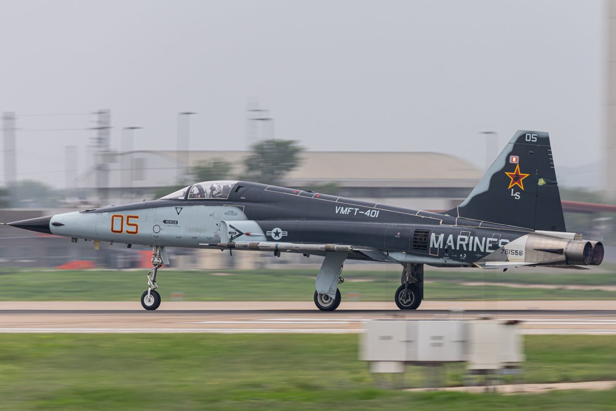 Finally caught some fast jet action around AUS! Two F-5s from VMFT-401 ...