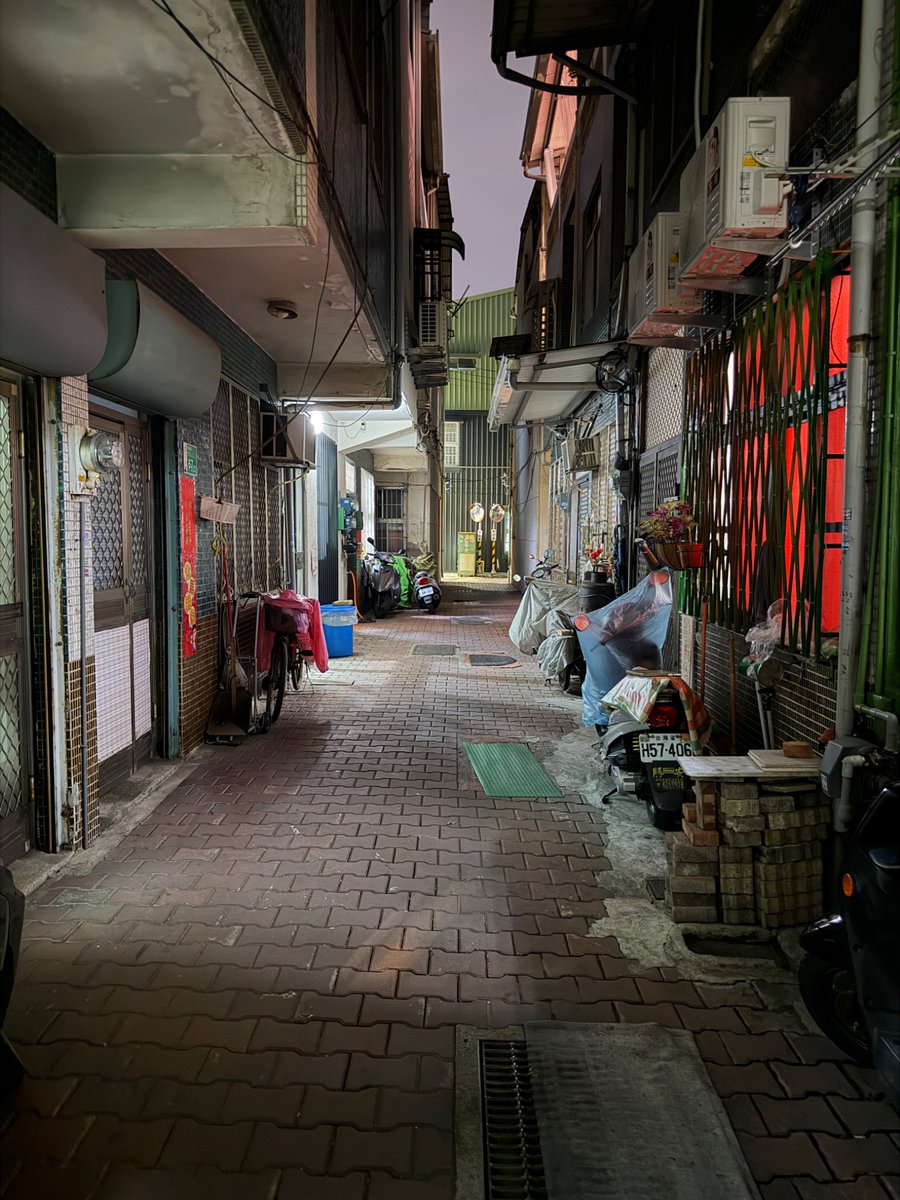 地震があっても深夜に鬱っとり。 #台湾ところどころ2026 https://t.co/c01UEOr8vY