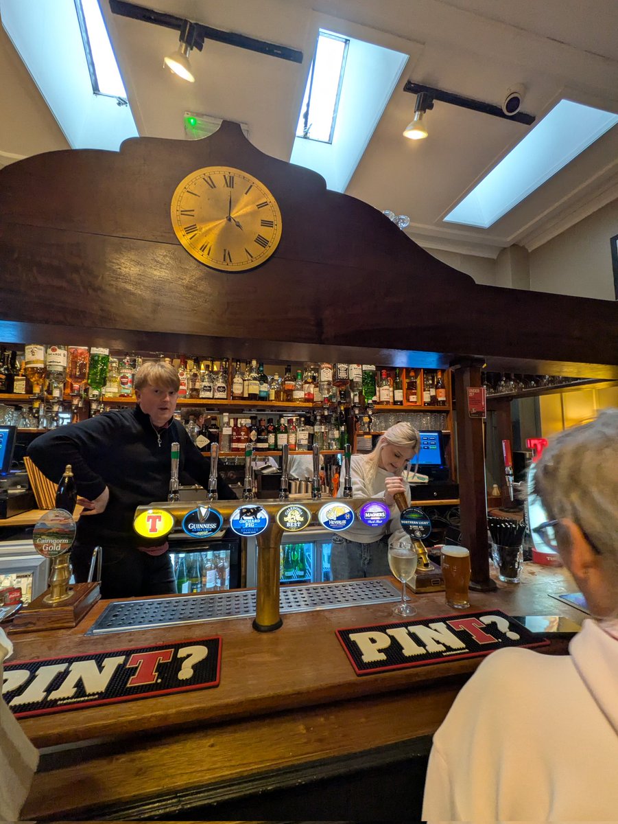 Pub 3425, Kimberley, Findhorn. The fire was roaring, an insane man from ...