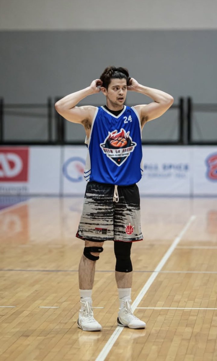 Rayver Cruz’s sweaty hairy armpits are hella hot. I love how they ...