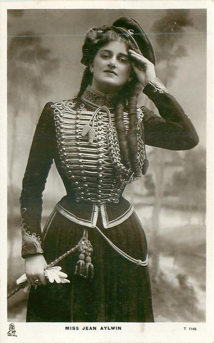 Scottish actress Jean Aylwin. Photographed in 1908.