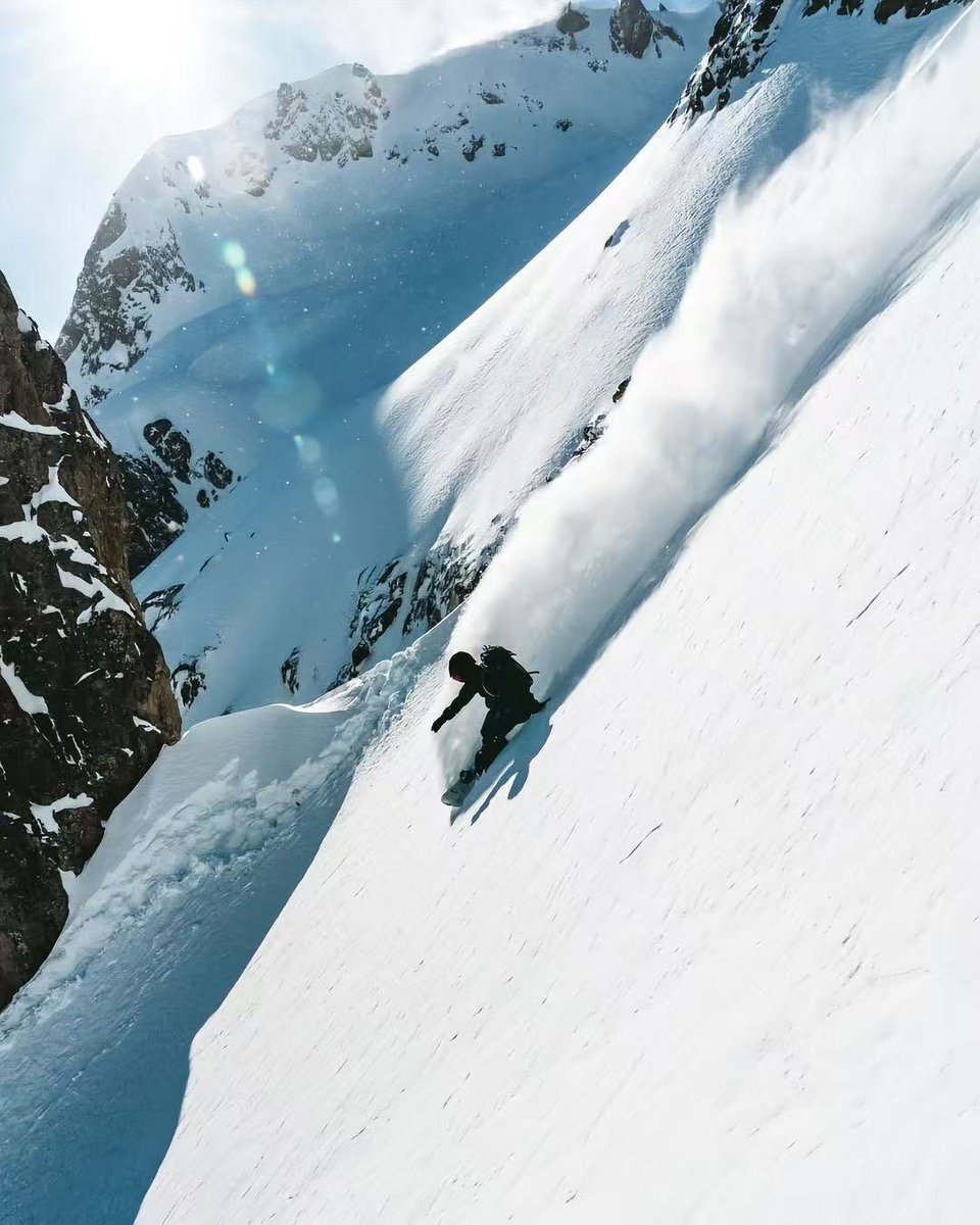 Skiing is an amazing winter sport. Freestyle skiing is also a cool ...