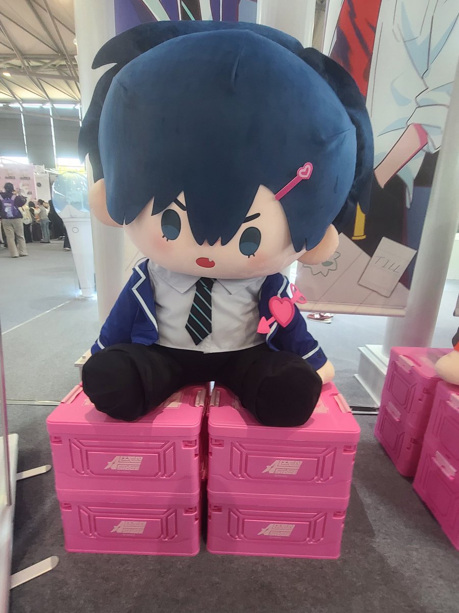 i seriously dreamt about the ivan plushie