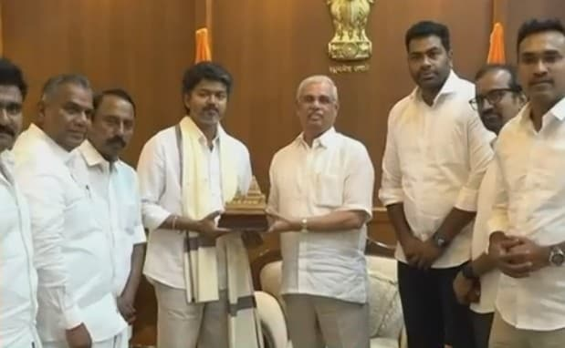 Vijay's TVK, which is the single largest party, should be invited by ...