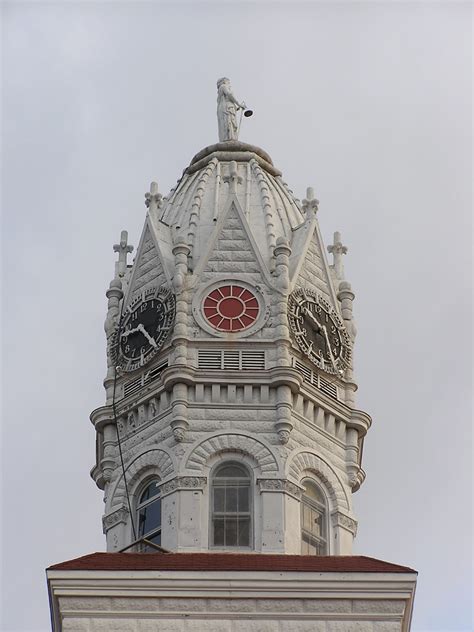 The Edgar County Courthouse in Paris, Illinois, is a relic of the old ...