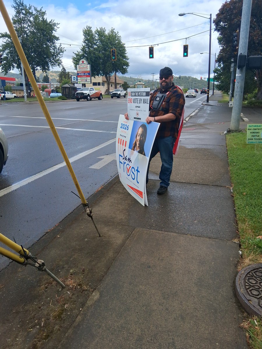 Roseburg Oregon, Patriot Candidates Samantha Frost, and Steve Hammerson ...