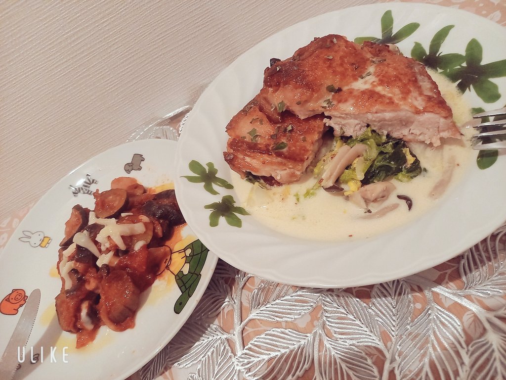 モチベあったのでラタトゥイユと若鶏のポワレ作った うん、美味い😋😋😋