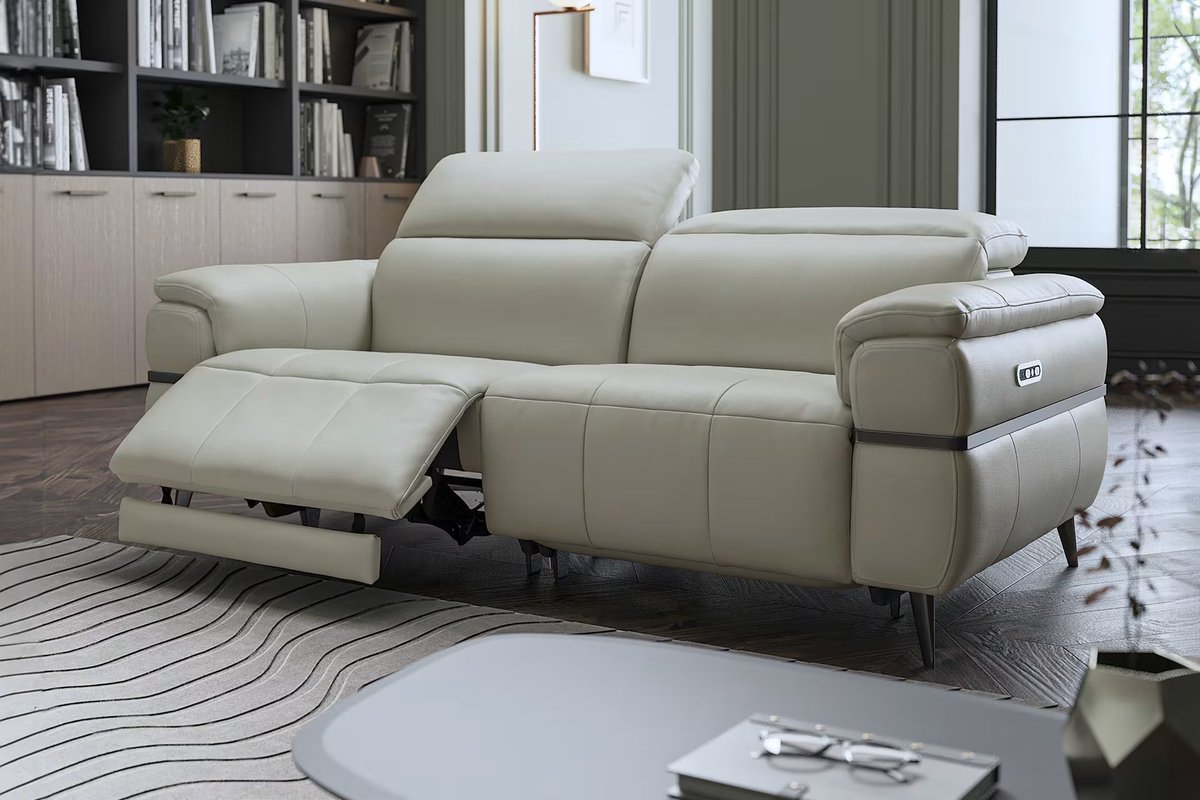@missdemilux Tired old sofa? Want a change? Up to 4 years interest free ...