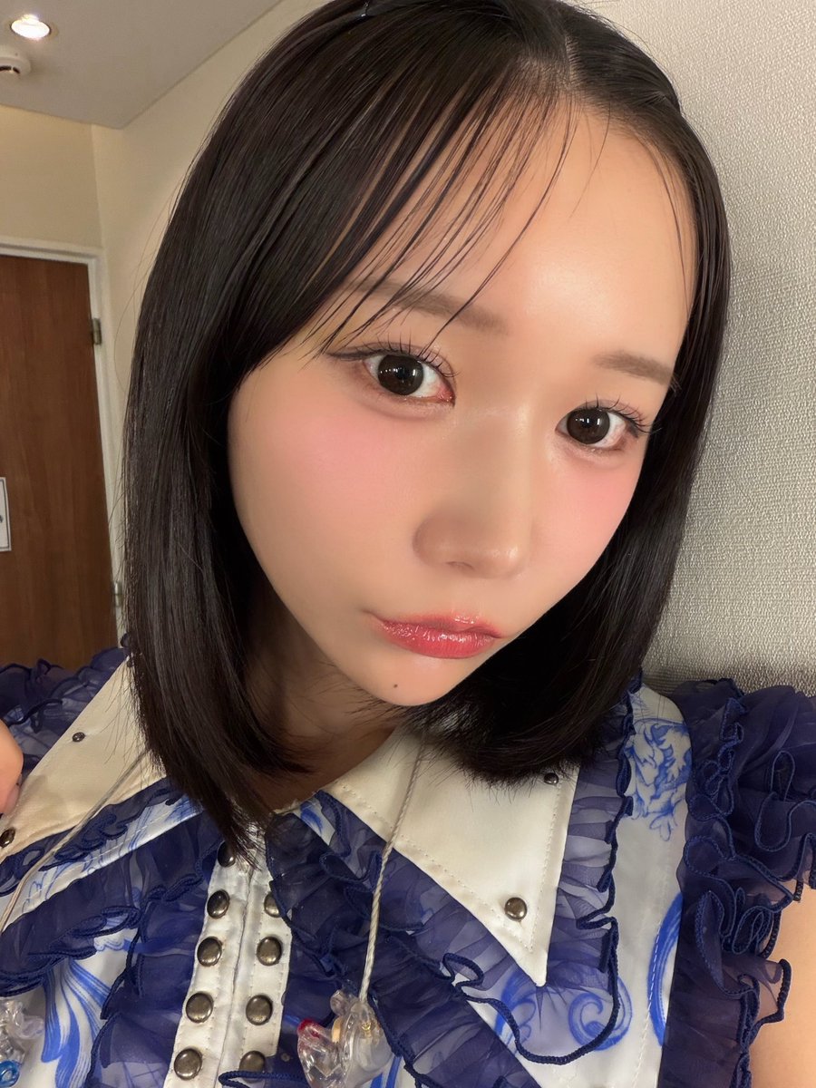 hilfe'''! お足元悪い中ご来場くださったみなさまありがとうございました〜おでこ出したのに爆汗だった〜楽しかったです ˶>𐋣