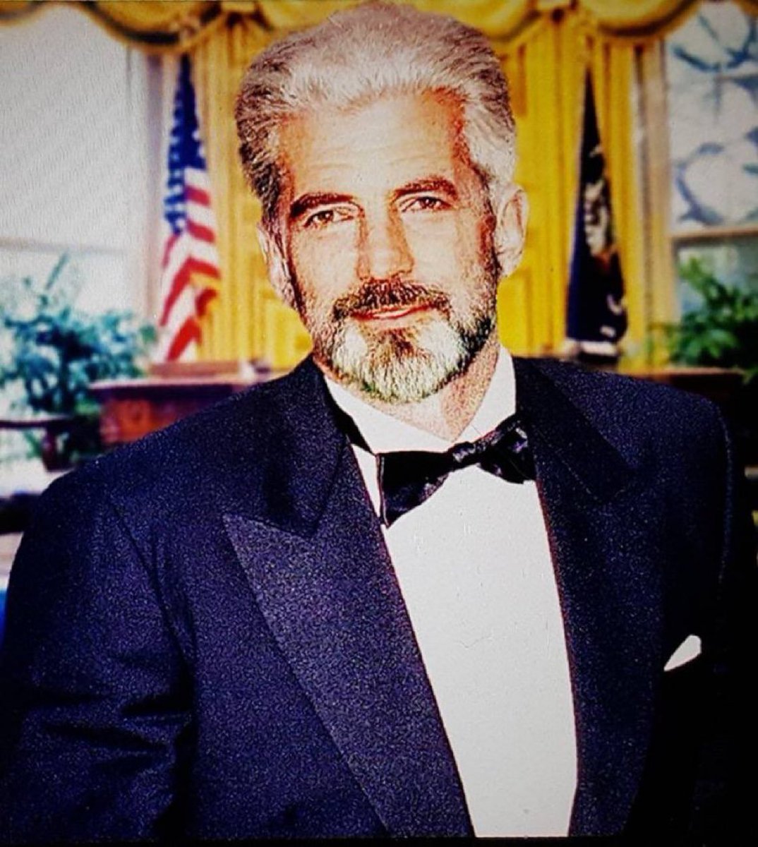 JFK Jr * We thank you Sir! WE ️ YOU https://t.co/CFp2vqy0i1